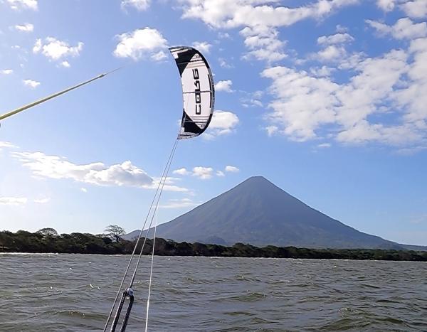 Go Kiting to Ometepe - playa santa cruz - Nicaragua - Santa Cruz